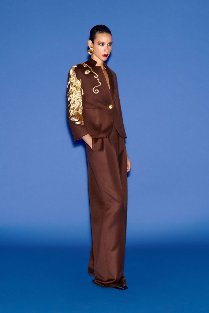 Schiaparelli Spring 2023 collection - Fashionela