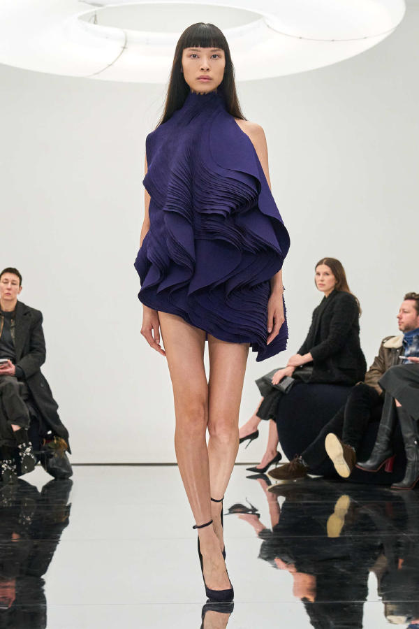 Alaïa Summer 2024 La Robe Spirale collectionFashionela
