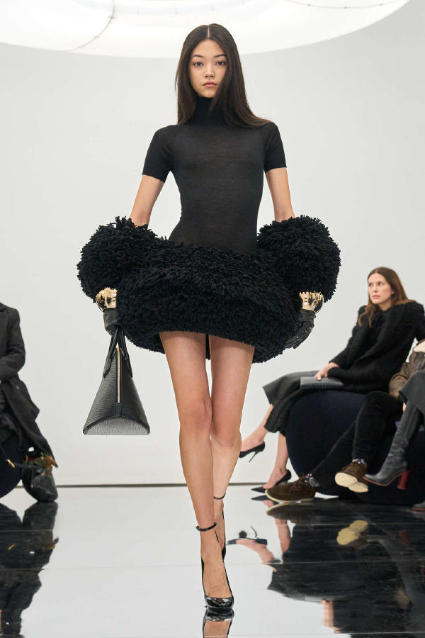 Alaïa Summer 2024 La Robe Spirale collectionFashionela