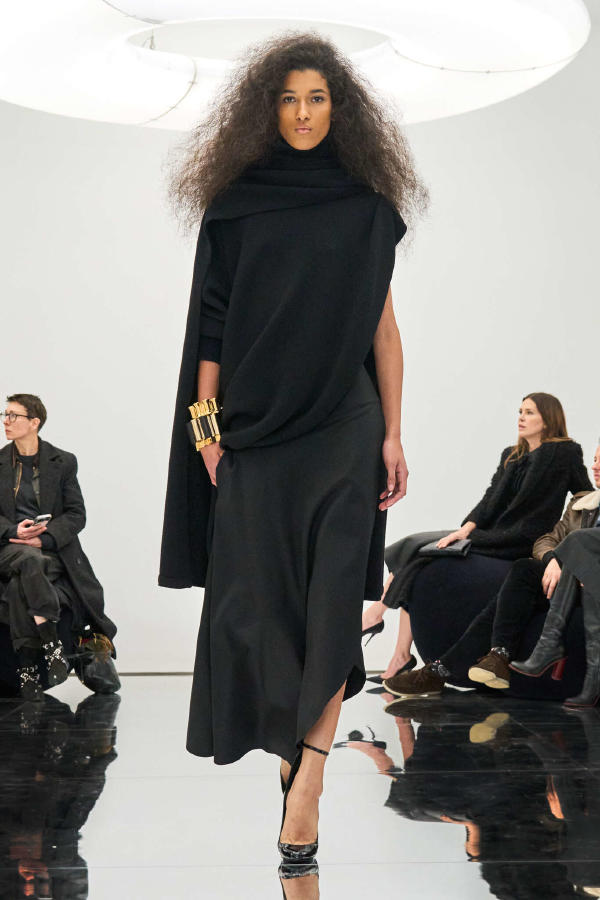 Alaïa Summer 2024 La Robe Spirale collectionFashionela