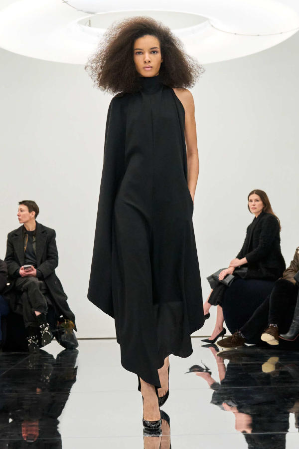 Alaïa Summer 2024 La Robe Spirale collectionFashionela