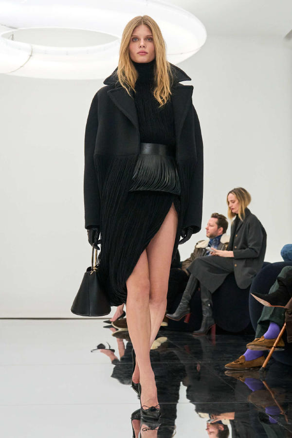 Alaïa Summer 2024 La Robe Spirale collectionFashionela