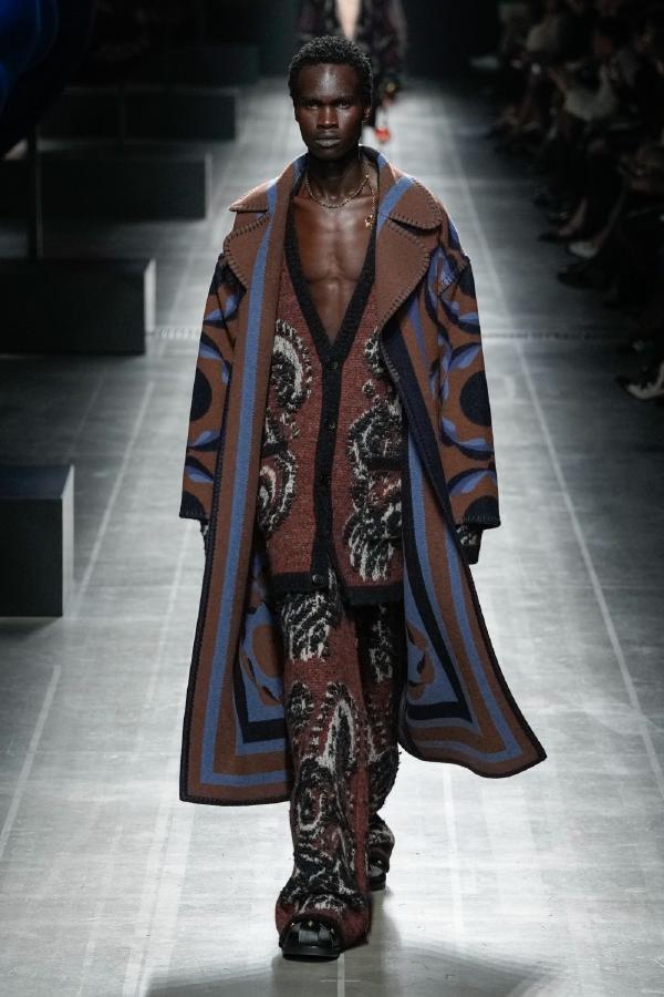 Etro Fall 2024 Women's collectionFashionela
