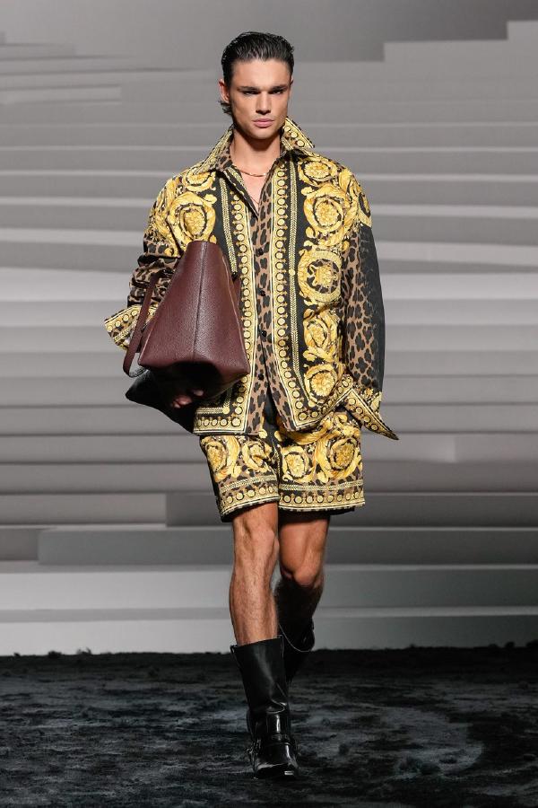 Versace Fall 2024 collectionFashionela