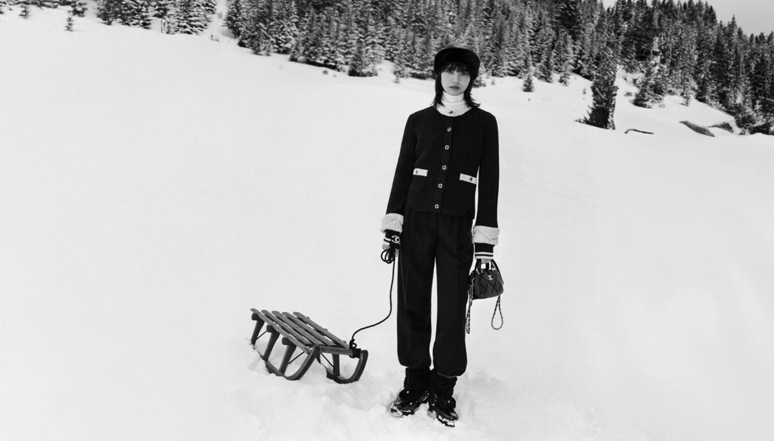 Chanel Coco Neige 2025 campaign starring Nana KomatsuFashionela