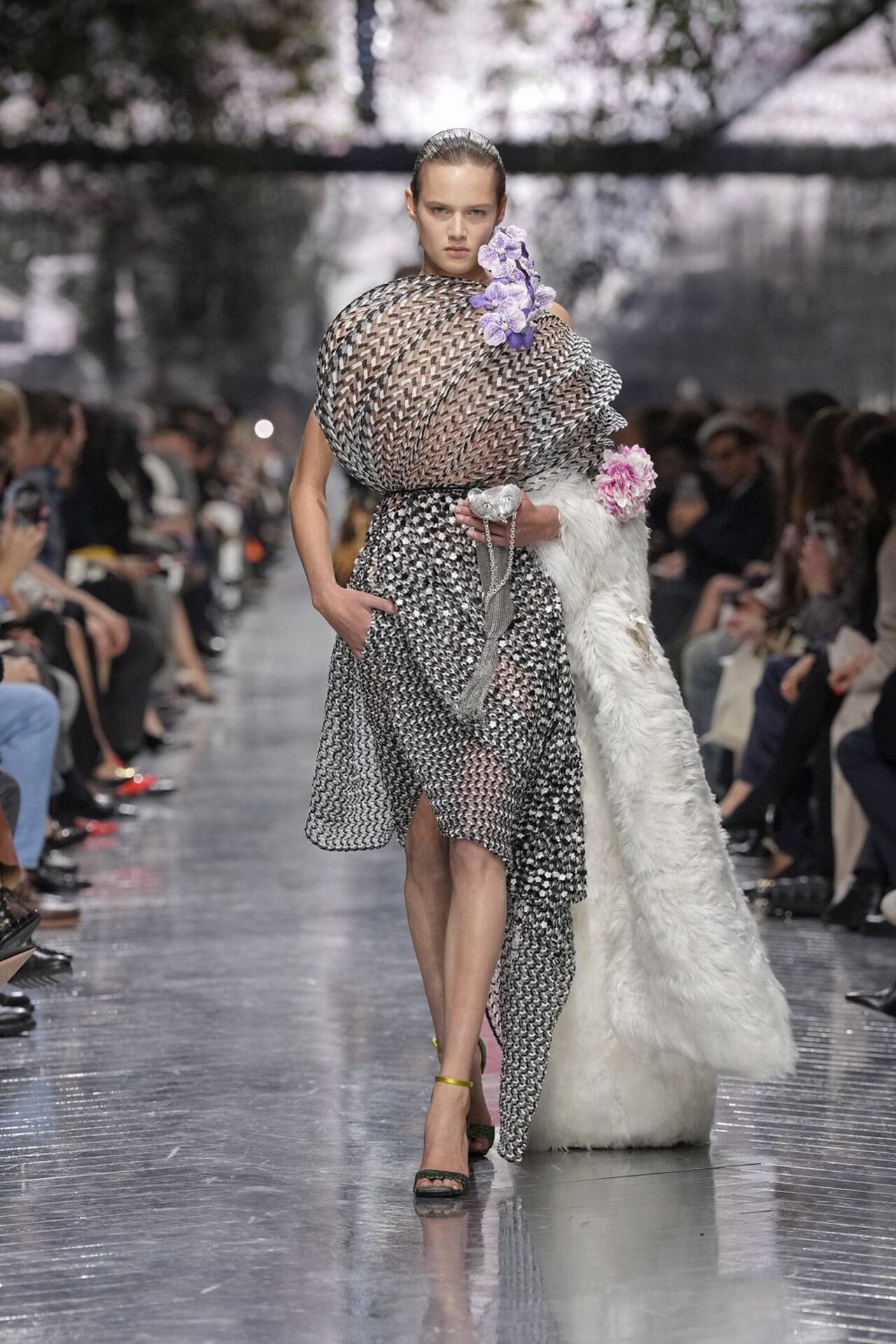 Jonathan Anderson unveils the Dior Spring 2026 Haute Couture Collection ...