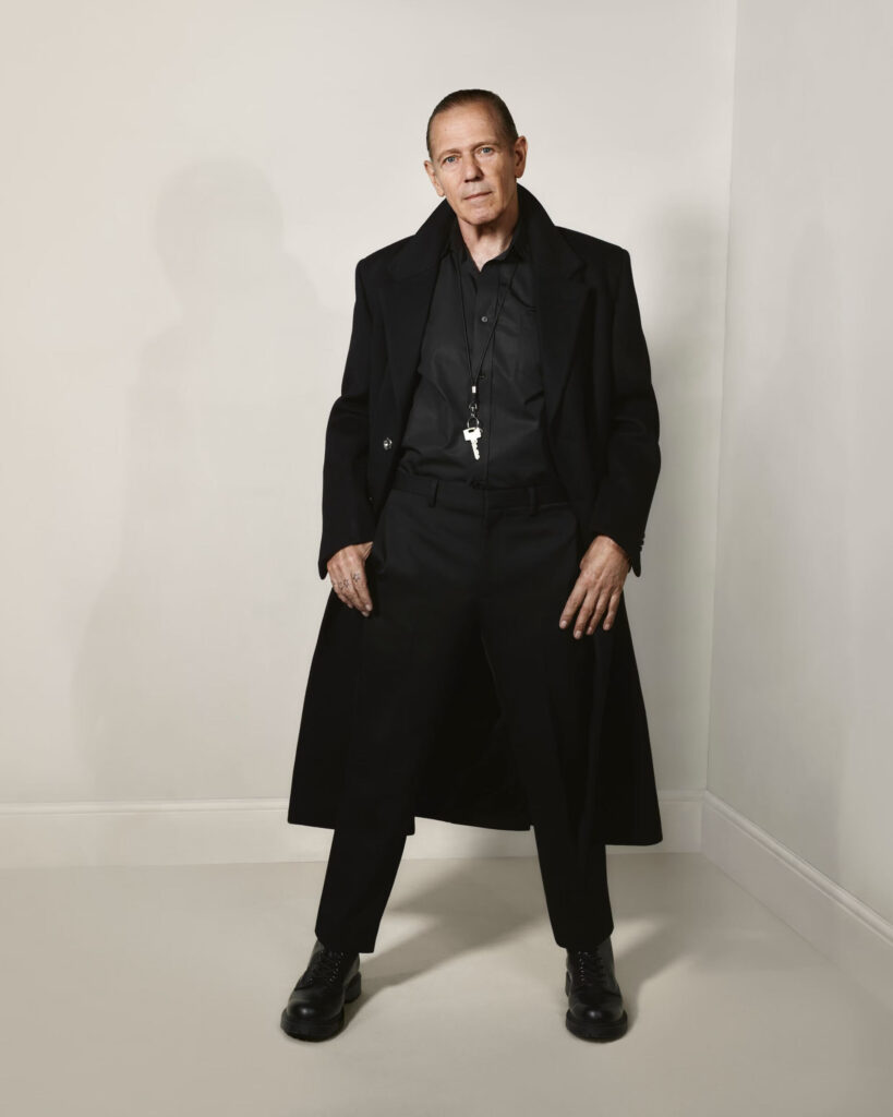 Givenchy Spring 2026 Campaign Starring Rooney Mara and Paul Simonon ...